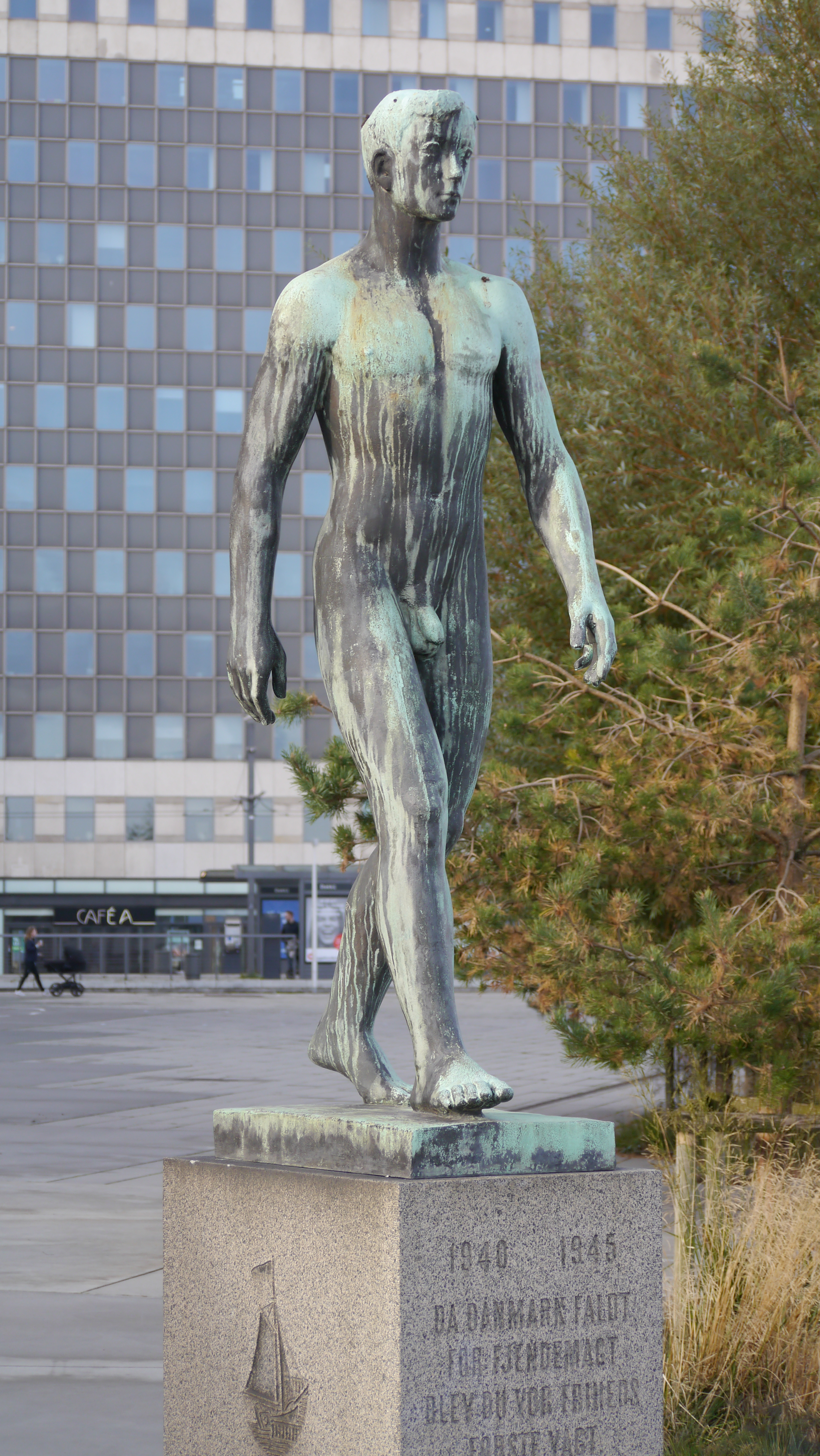 Sømanden – Aarhus Statues and Sculptures